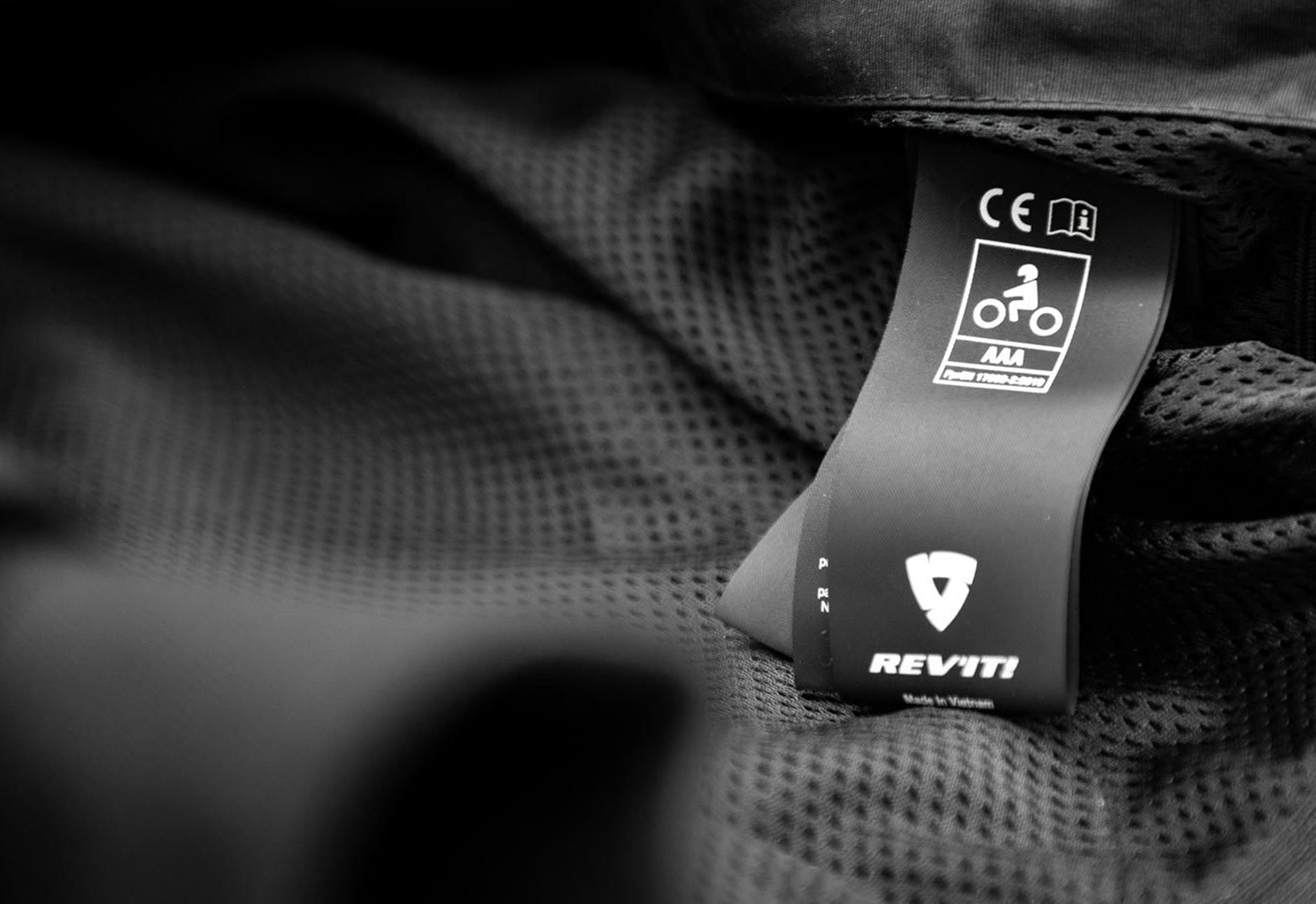 Navigating PPE: Understanding CE Certification for Motorcycle Gear ...